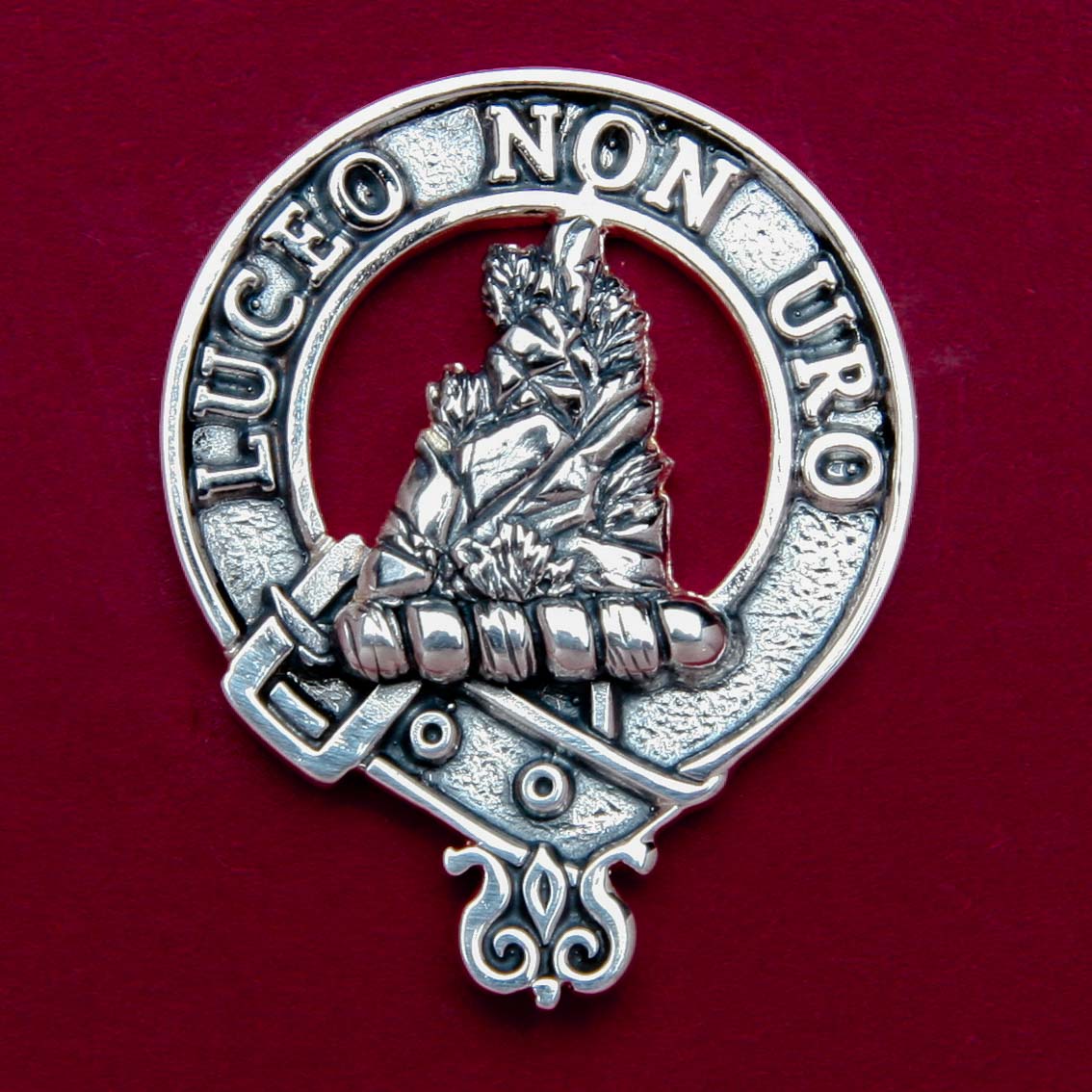 Clan MacKenzie | 186 Tartan products: Kilts, Scarves, Fabrics & more ...